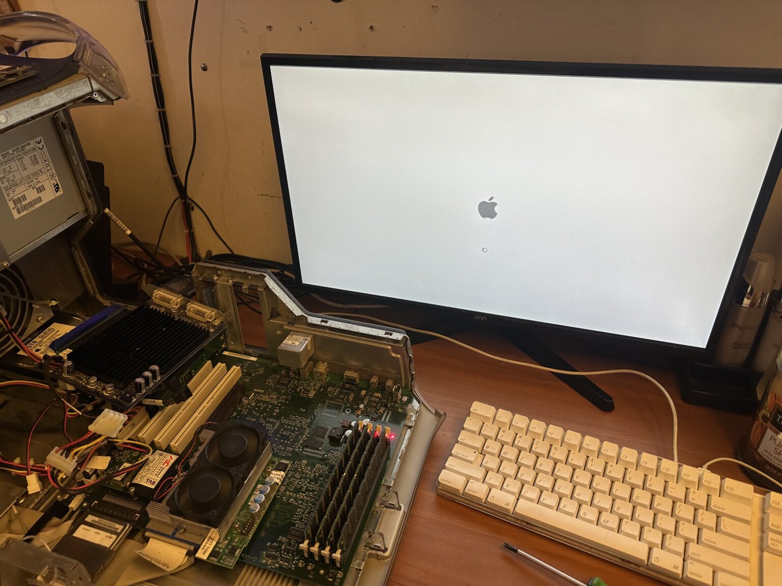 Adding PCIe (Yes, PCI-Express) to your AGP/PCI-Based PowerPC Mac | Low End Mac