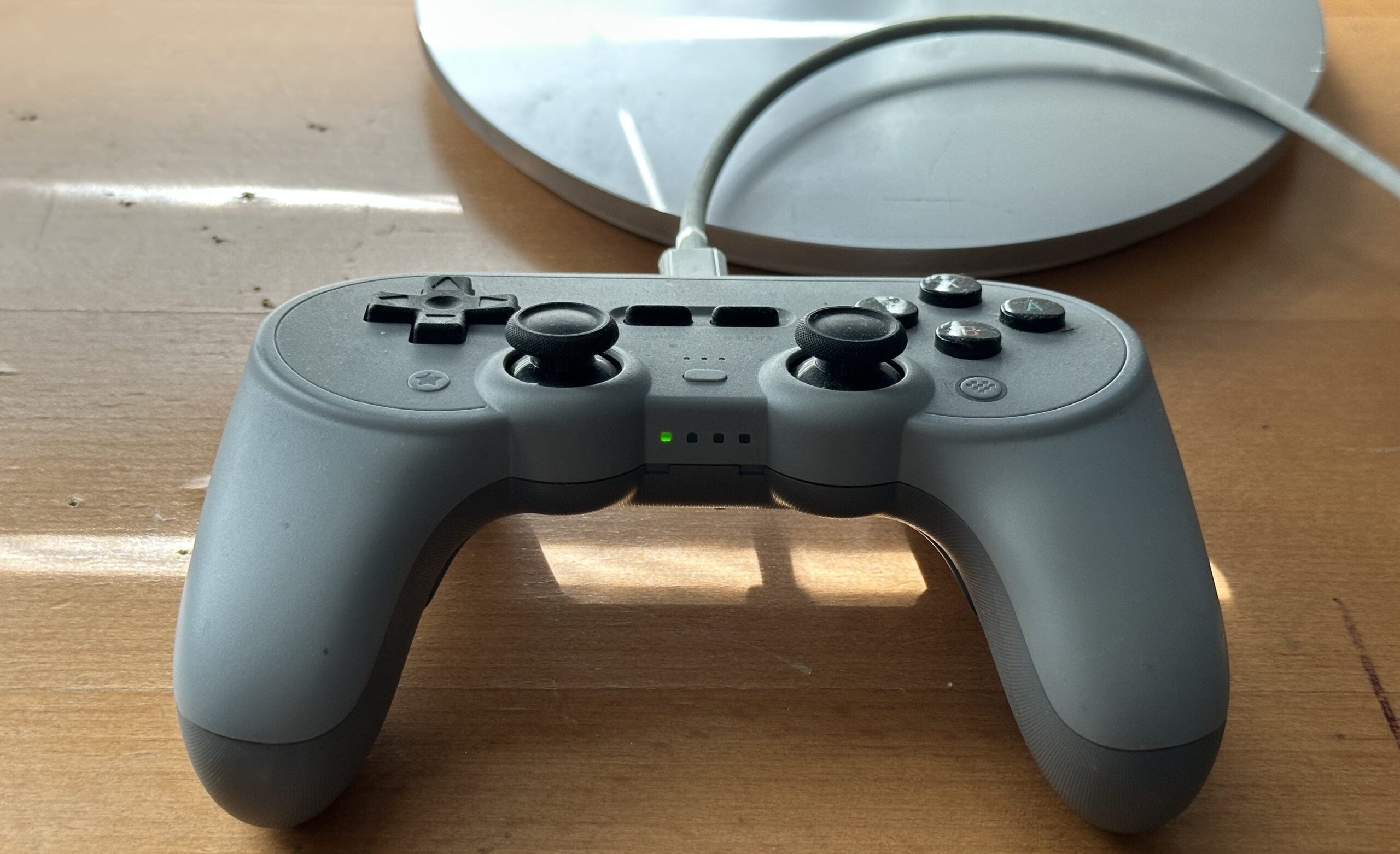 8BitDo Pro 2 Bluetooth gamepad with PowerPC OS X Leopard in wired mode ...