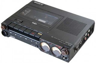 The Story Behind the Sony Walkman - Low End MacLow End Mac